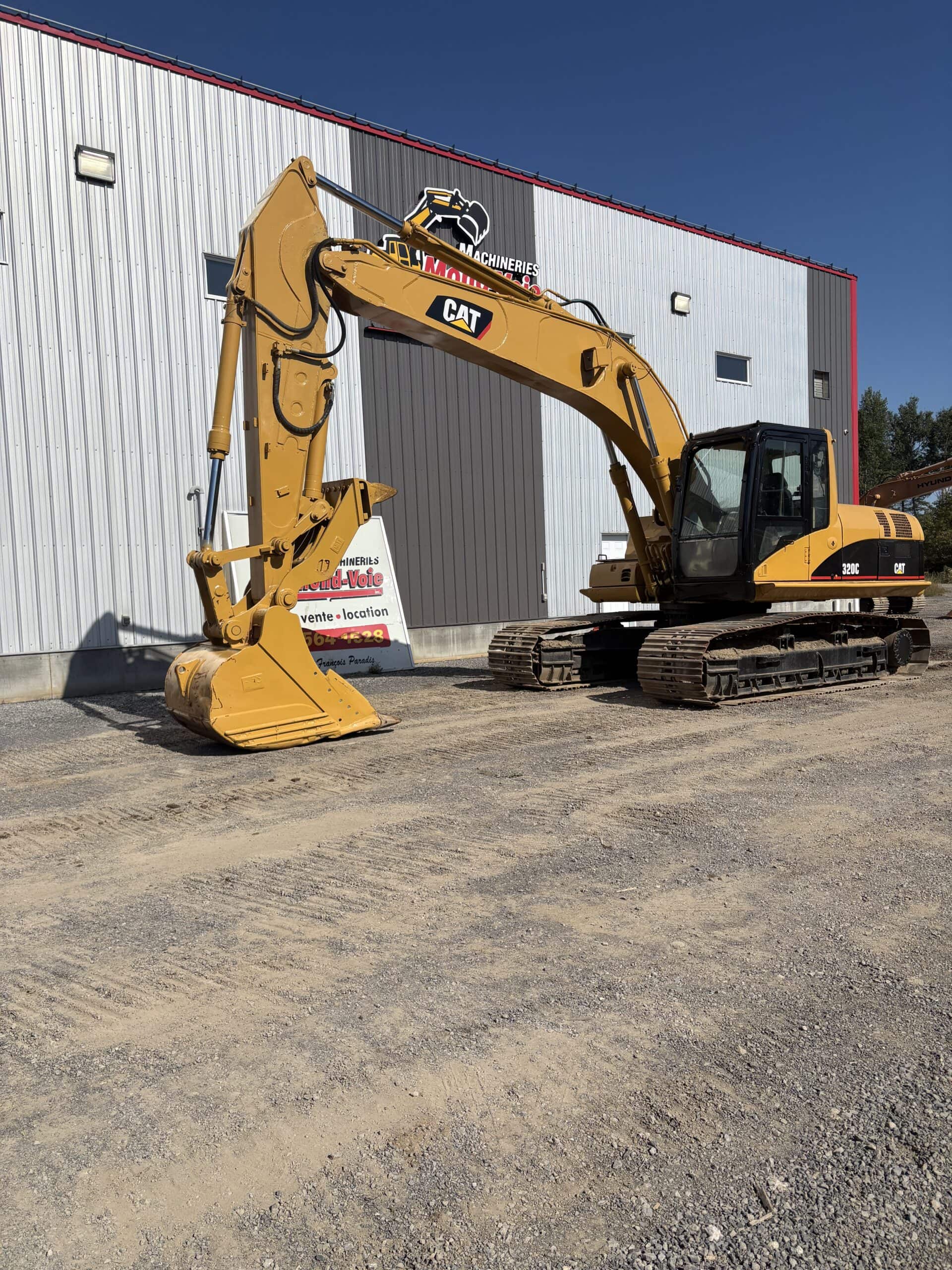 Excavatrice Caterpillar 320C 2006 - Les Machineries Mondvoie